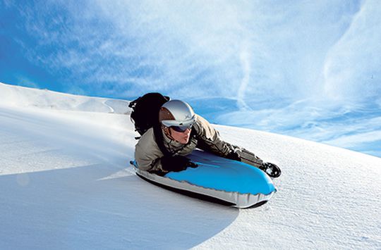 Brunni Airboarding | Reformatt • Your #1 Travel & Nightlife Guides